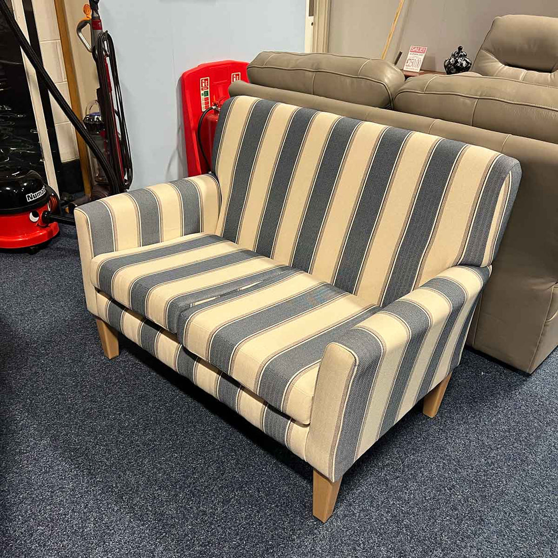 JH Classic Rutland 2 Seater Sofa – Manor Furniture Centre